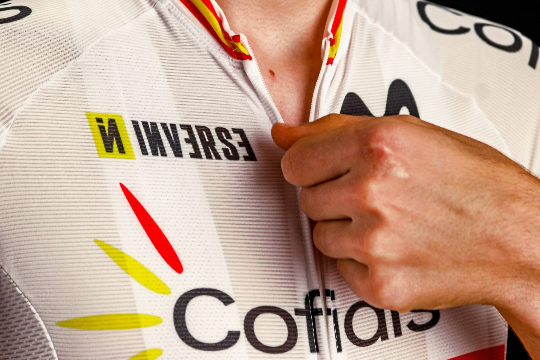 La Fédération de Cyclisme Espagnole présente son maillot