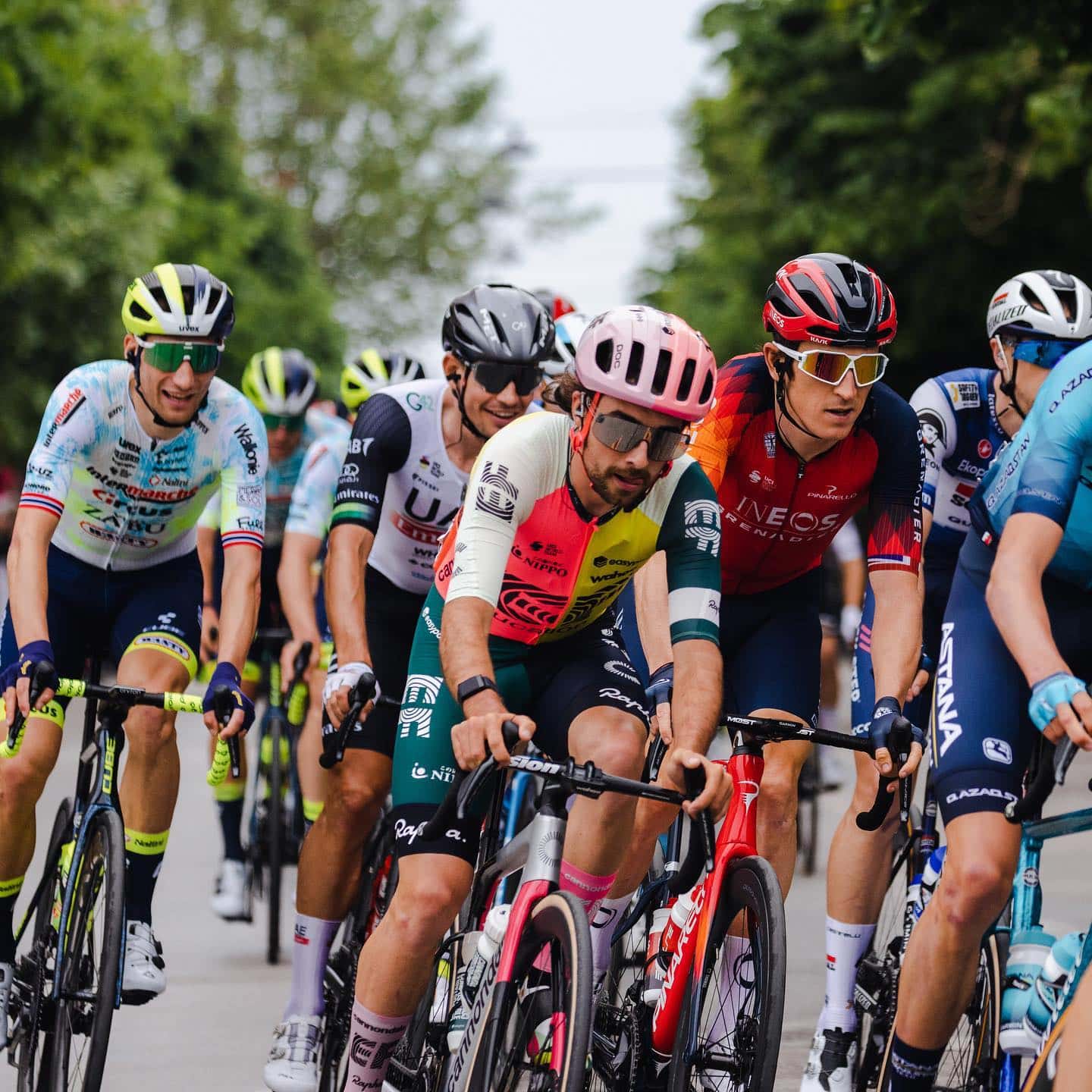 Les 5 plus beaux maillots du WorldTour en 2023 - velopack.