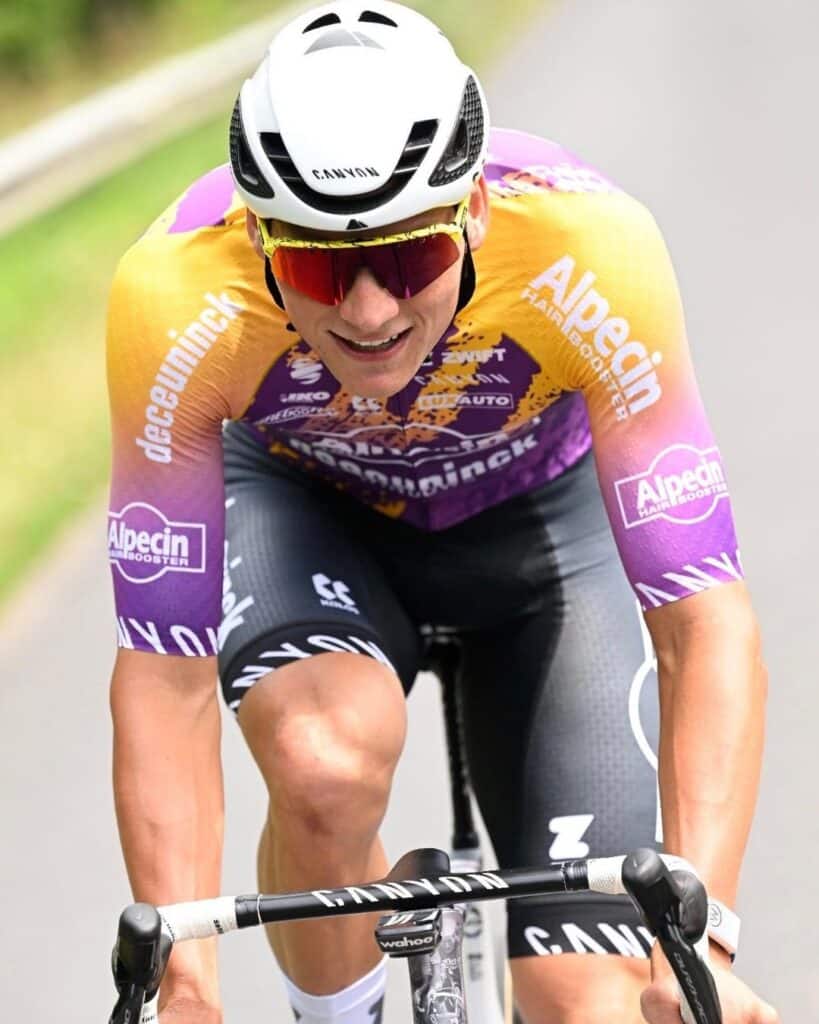 Alpecin Deceuninck dévoile un maillot en hommage à Poulidor