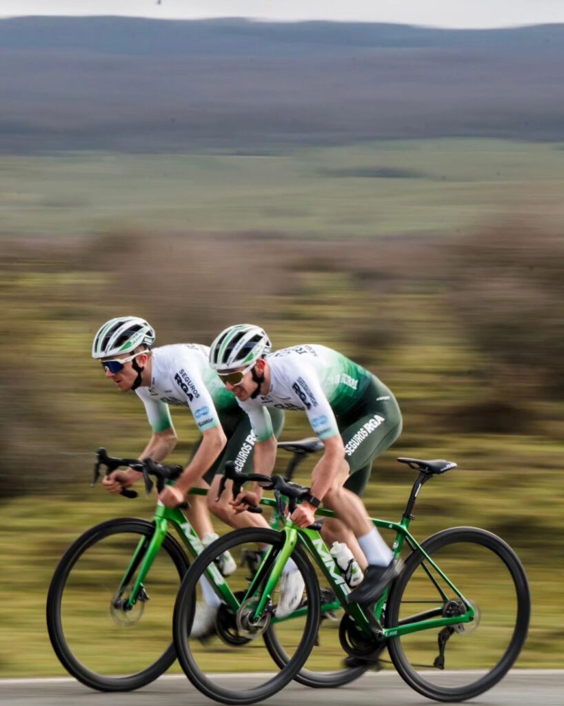 Le Team Caja Rural-Seguros RGA présente son nouveau maillot