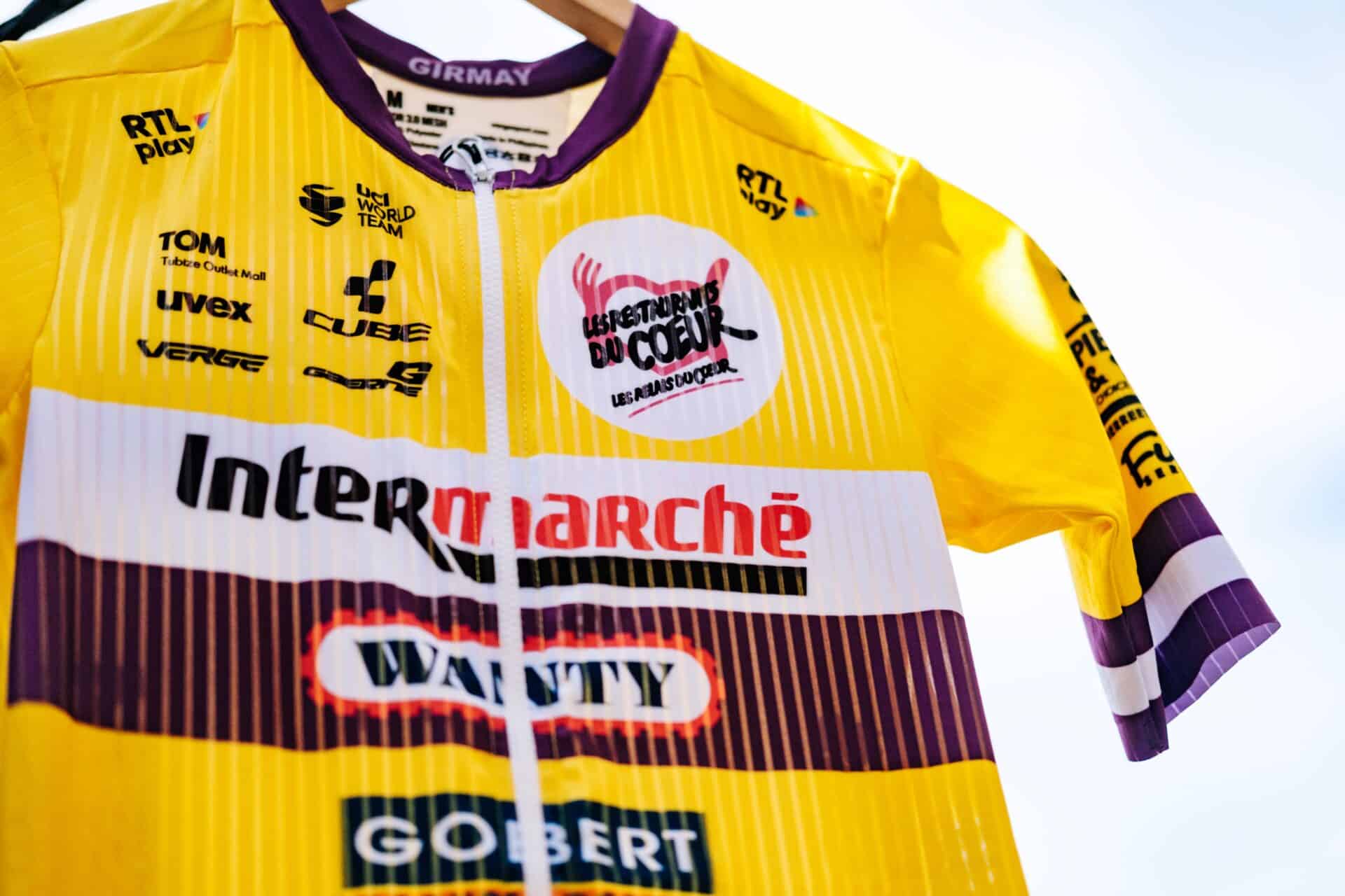 Tour de France : le maillot d'Intermarché-Wanty au service des Restos ...