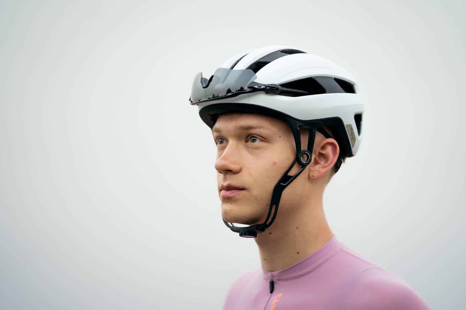 Canyon ses casques de vélo de route avec la technologie HighBar