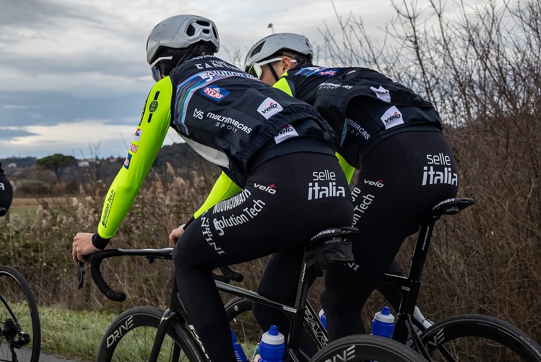 Une nouvelle identité pour le Team Solution Tech Vini Fantini